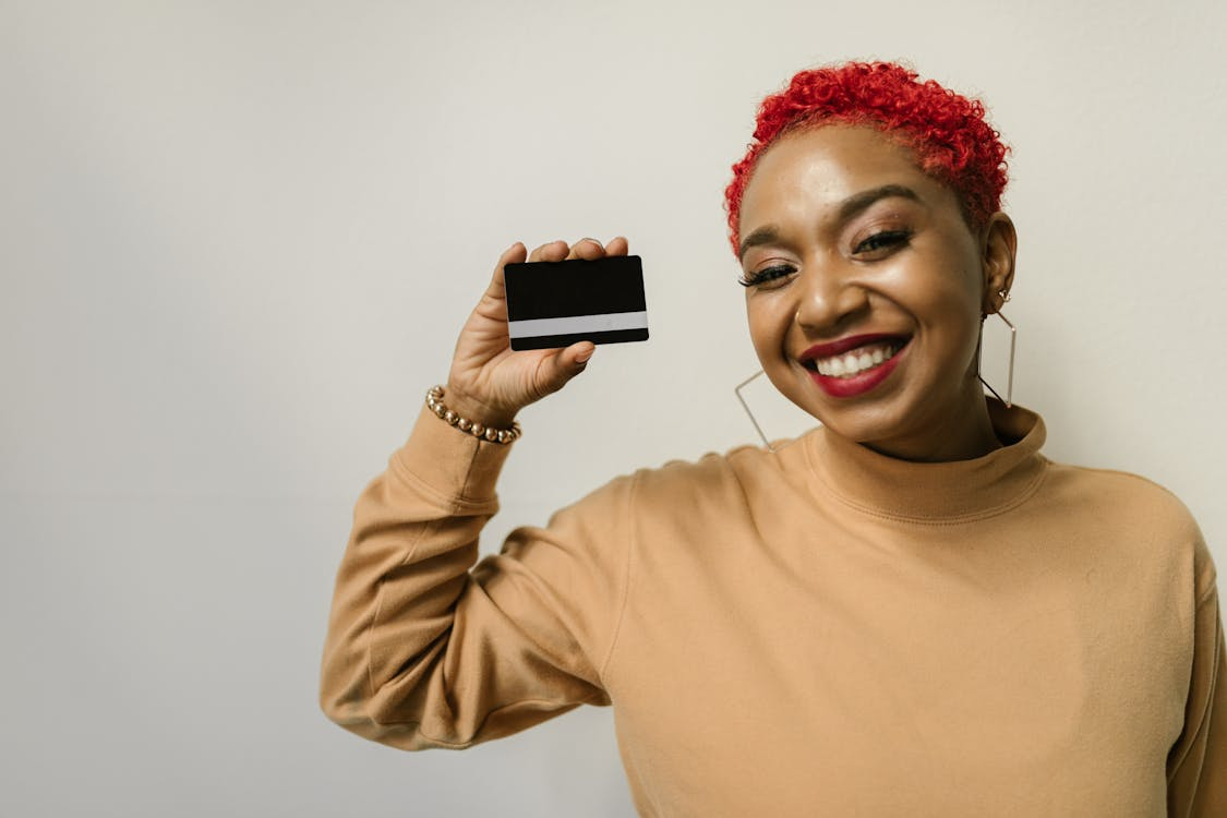 How Technology Is Simplifying Personal Finance [Guide]